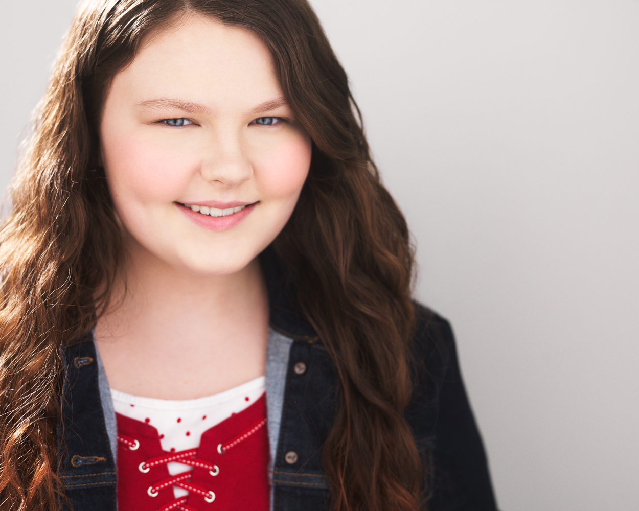 Lucy J Kassel - Actor, Singer, Songwriter